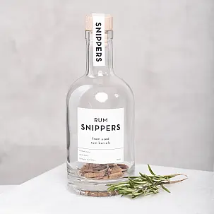 RUM SNIPPERS. Faça o seu próprio rum numa garrafa. 350ml